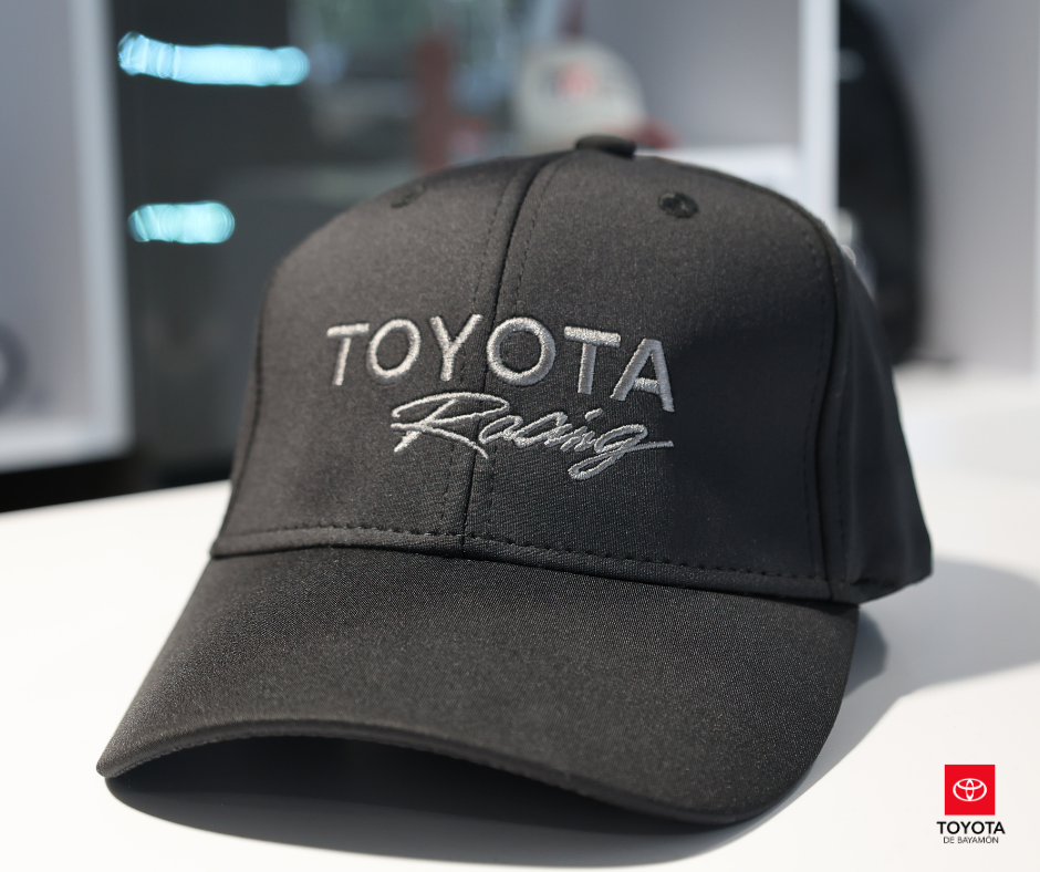 Elastic Toyota Racing Black Cap/Toyota de Bayamon